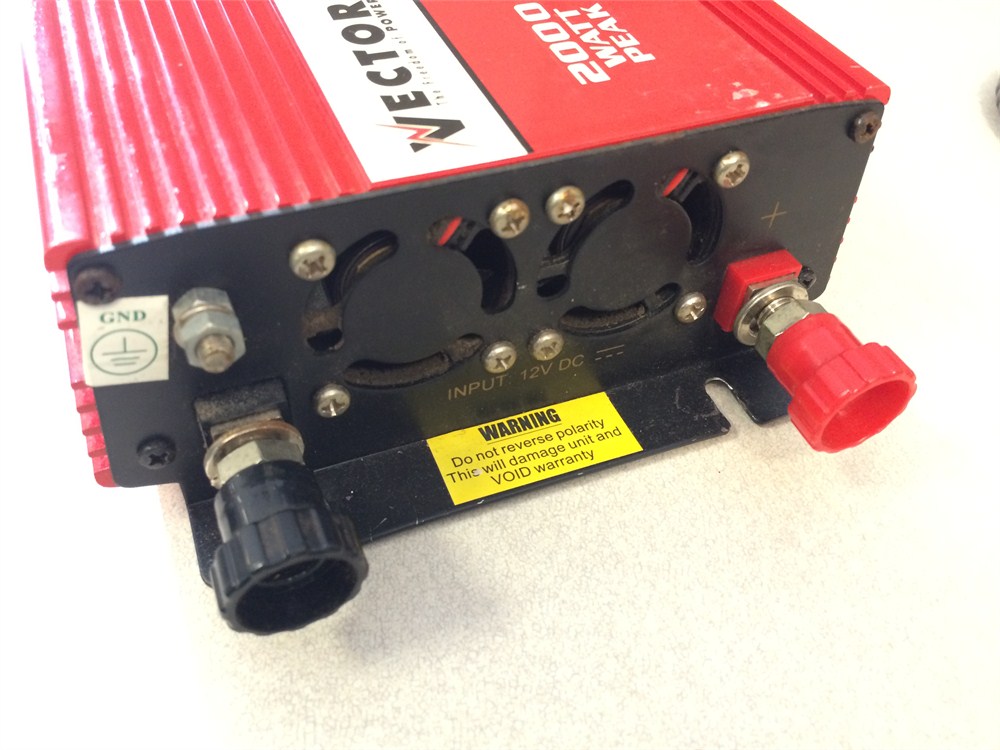 Corteva Equipment Sales - 1000 Watt Maxx SST Veco49C Power Inverter