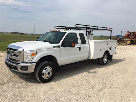 Corteva Equipment Sales - 2014 Ford F350 XLT Super Cab Dually Service ...