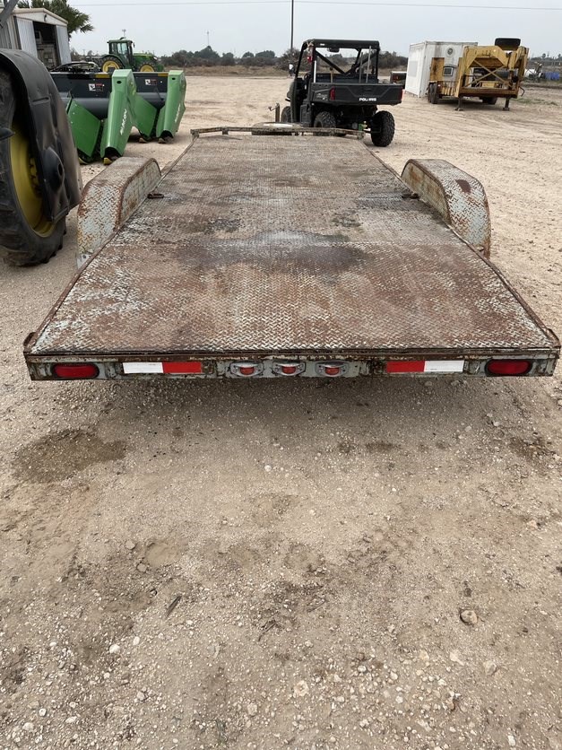 Corteva Equipment Sales - 1995 RDCL Flat Bed Equipment Trailer - Donna ...