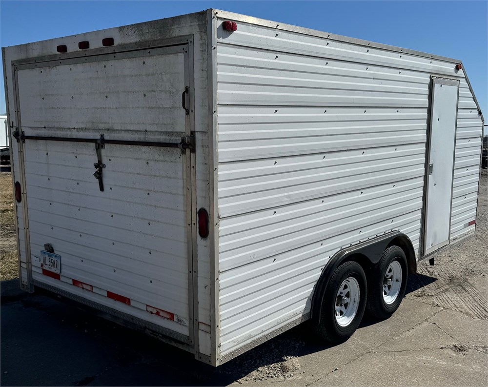 Corteva Equipment Sales - Enclosed Trailer - Johnston, Iowa - (5674)