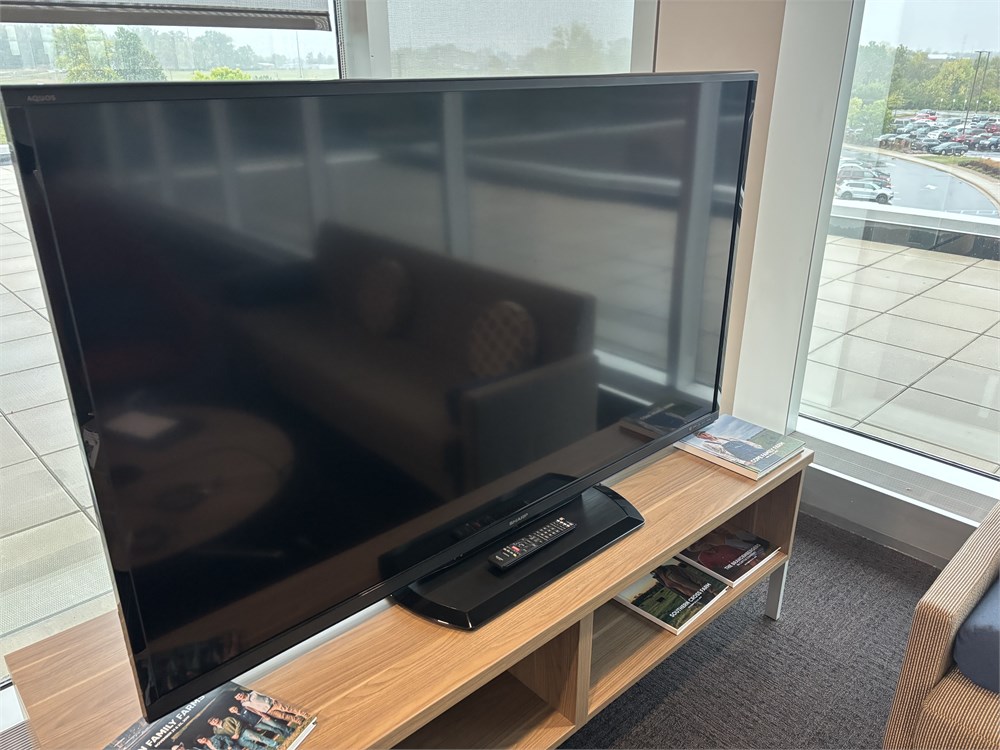 Corteva Equipment Sales - Table Top Flatscreen Monitor-70 ...